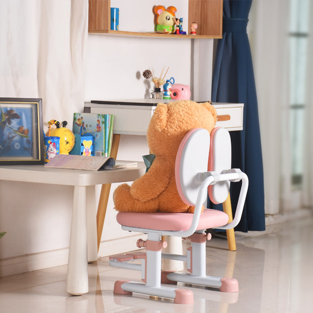 Children's learning chair can be lifted and adjusted to correct sitting ...