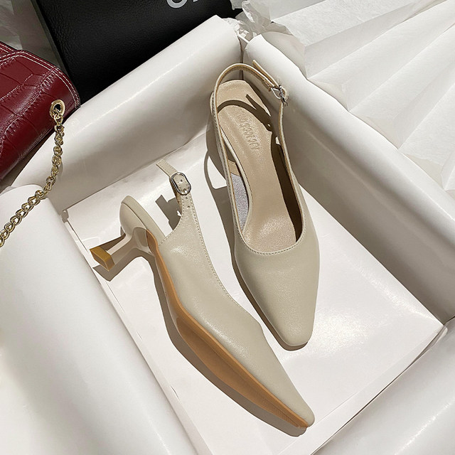 French leather small square head white fine heel high -heeled shoes ...