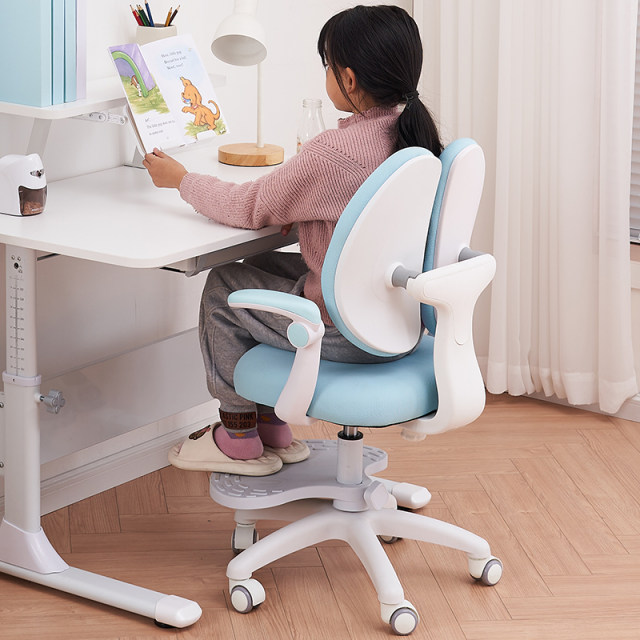 Children's learning chair to correct sitting posture, primary and ...