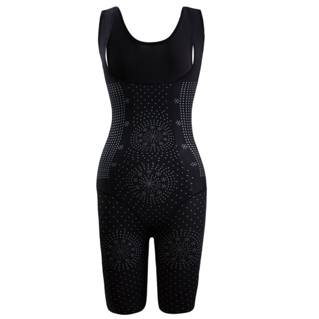 Shaping garments for women to control belly, corset, butt lift ...