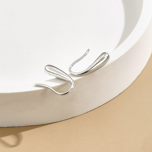 Ear piercing earrings 2024 new trendy simple cold style S925 sterling silver earrings versatile ...