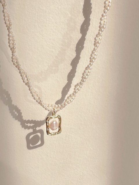 Double -layer stacking pearl necklace female light luxury niche ...