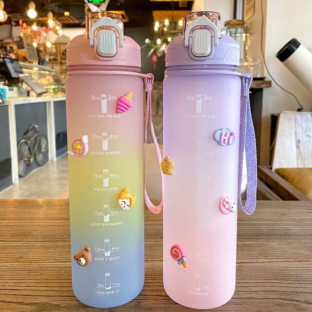 New space cup large capacity sports high-value portable with graduated ...