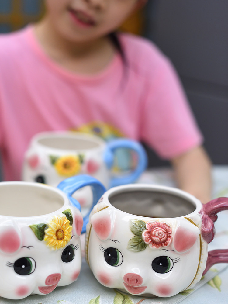 Keramické hrnky pro páry s prasátky Functionart - design slunečnice a růže