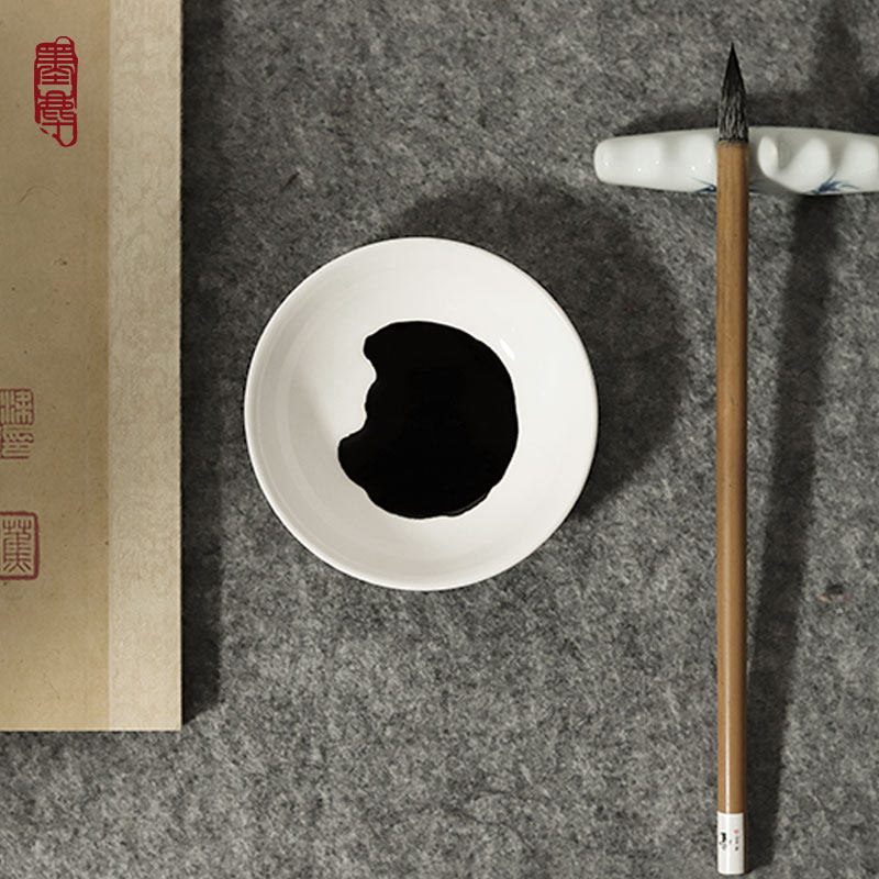 Wood and Flowers Ceramic Calligraphy Ink Palette - White Porcelain Dish