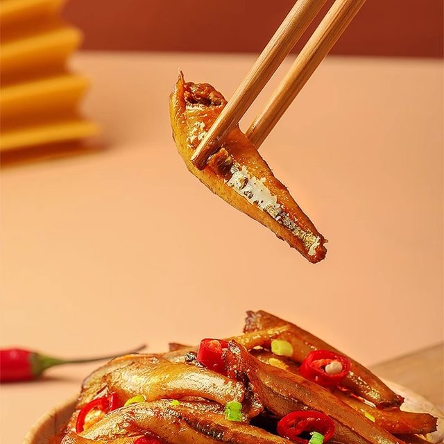 Jinzai Xiaoyu 100 packs of spicy fish, dried hairy fish, small boxed ...