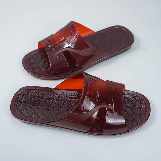 Men's hard-soled raw rubber tendon bottom non-slip plastic bathroom ...