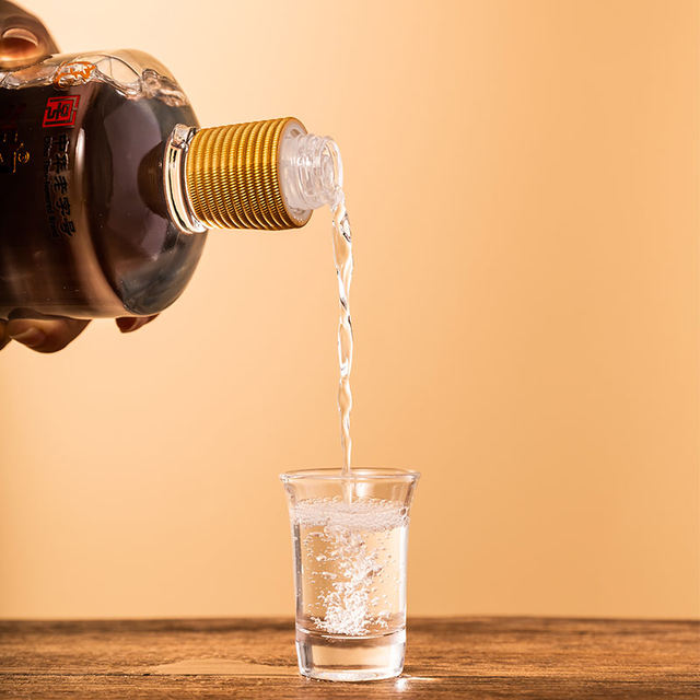 Shede Tuopai Liquor 52% strong-flavor domestic pure grain liquor gift ...