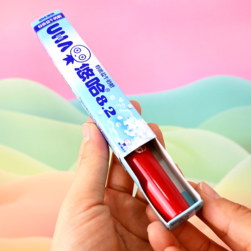 Uha Extra Thick Milk Candy 40g - Matcha & Strawberry Flavors