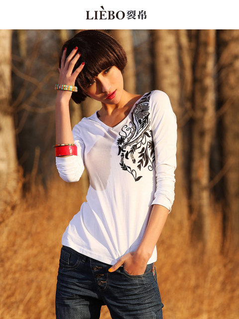Original Ethnic Style by Lianbo Embroider V-Neck silm Long sleeves T ...