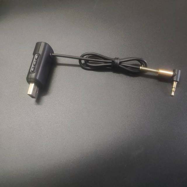 A6L Audi Q5 Platinum A4L car AUX turn USB data cable AUX rotor mp3 conversion plug U disk