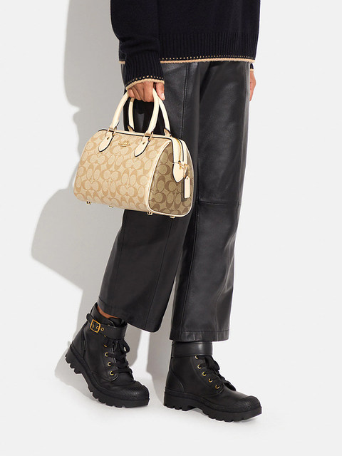COACH new milk tea color Boston bag classic old-fashioned handbag ...