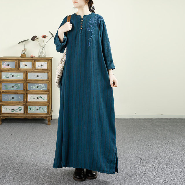Qianqiu Feiyan retro national style weaving linen embroidery robe dress ...