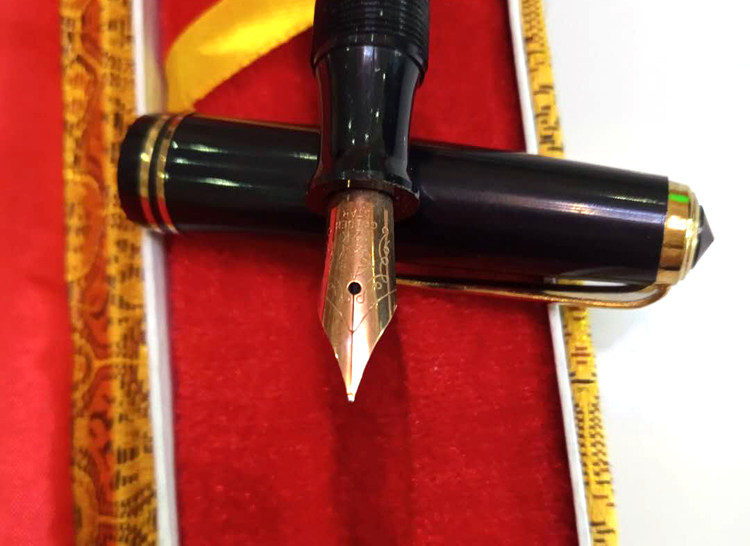 Authentic Venus 26 old fountain pen 12K gold pen 90s calligraphy ...