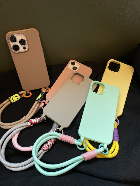 Niche original built -in hook Simple hand rope is suitable for Apple 15 ...