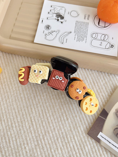 Ah, a geese grabbing female 2024 new spring and summer hair clip, the ...