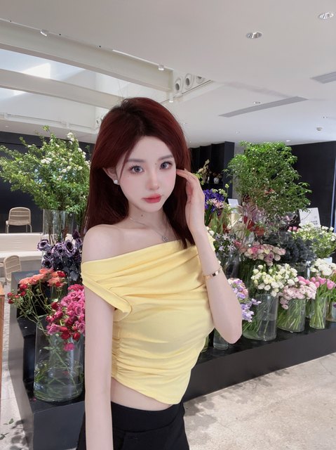 Eva Junjun Jiang hot girl pure sexy slanted shoulder pleated waist short sleeve T-shirt female ...