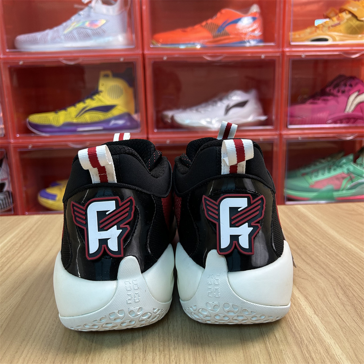 Li Ning sponsor CBA Shenzhen team player style Yu Shuai 14 wear ...