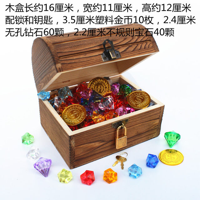 Little Boy's Treasure Hunting Adventure Game Antique Performance Event ...