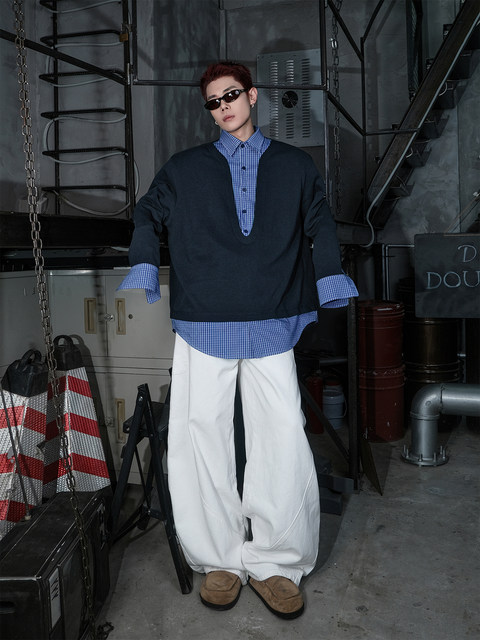 DBW Doublewin original fake two-piece knitted shirt v-neck loose contrast stitching sweater ...