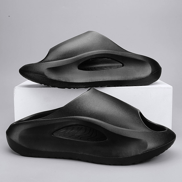 Coconut slippers Men wear pure black large-size home thick sole ...