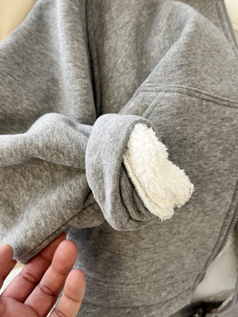 Warming tips' lamb wool warmth and thick hooded sweatshirt for women in ...