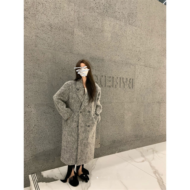 One piece that can survive the winter ~ long hair mohair chaebol gray ...