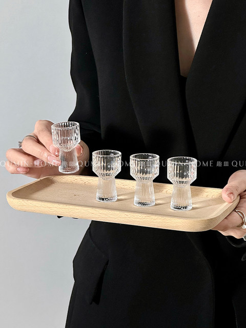Fun dish high -footed vertical glass white wine glass set Xiaojiu glass ...