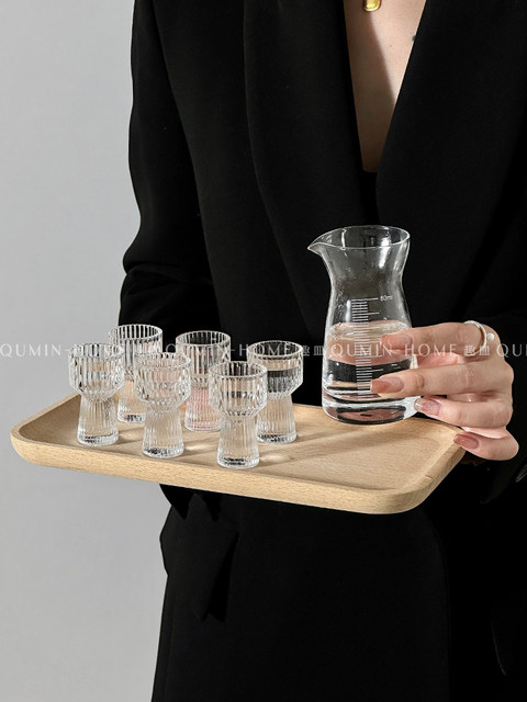 Fun dish high -footed vertical glass white wine glass set Xiaojiu glass ...