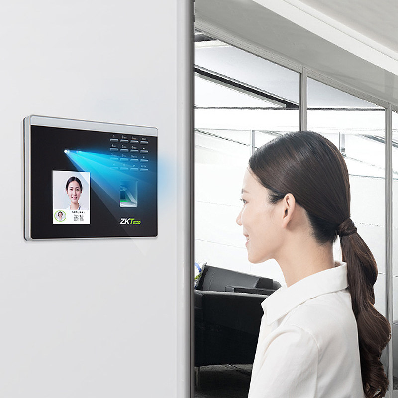 Zkteco Xface100 Zeituhr mit Gesichtserkennung und Fingerabdruckleser