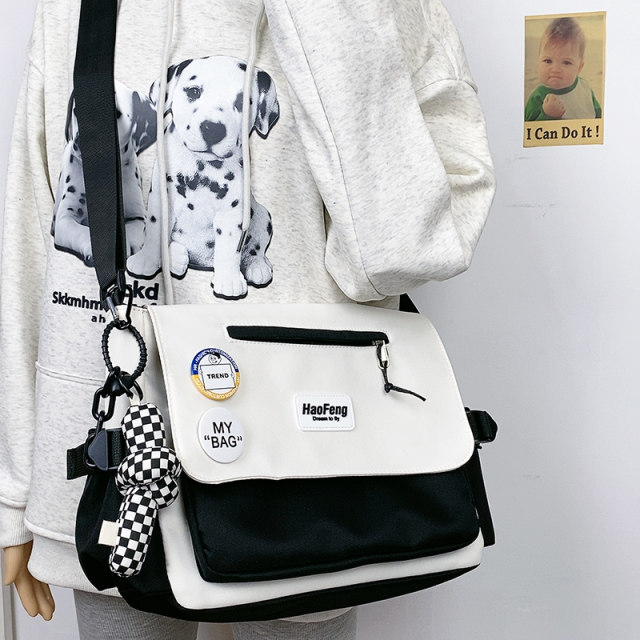 Student crossbody bag women's large -capacity class shoulder packaging ...