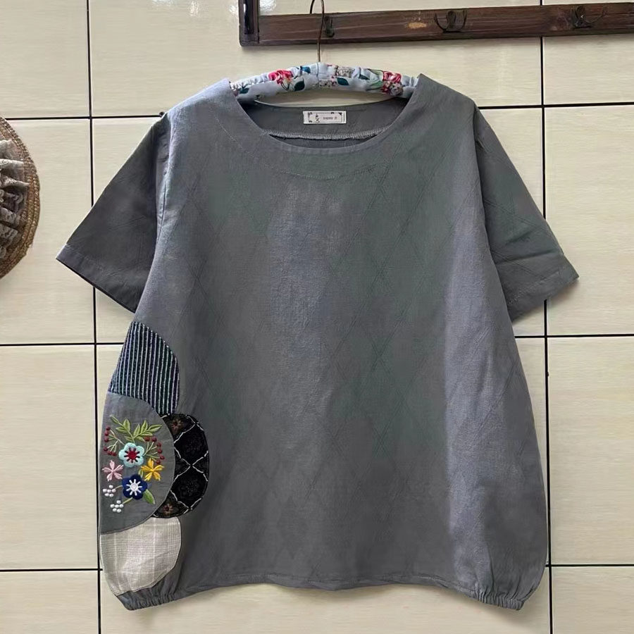 Large -size women's T -shirt Japanese Korean cartoon embroidered denim ...