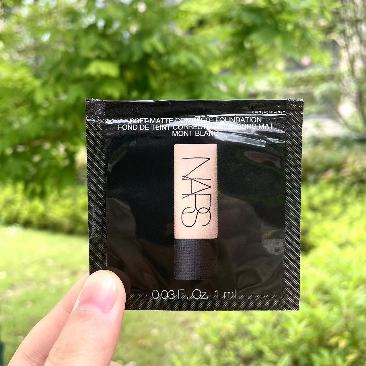 Nars超方瓶L0.5/L2/L1.5/L4超绒瓶粉底液小样4ml和10ml和1ml片装-淘宝网