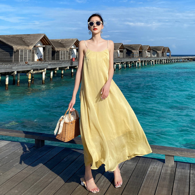 zwmh beach skirt female new super immortal pearl camisole dress Hainan ...