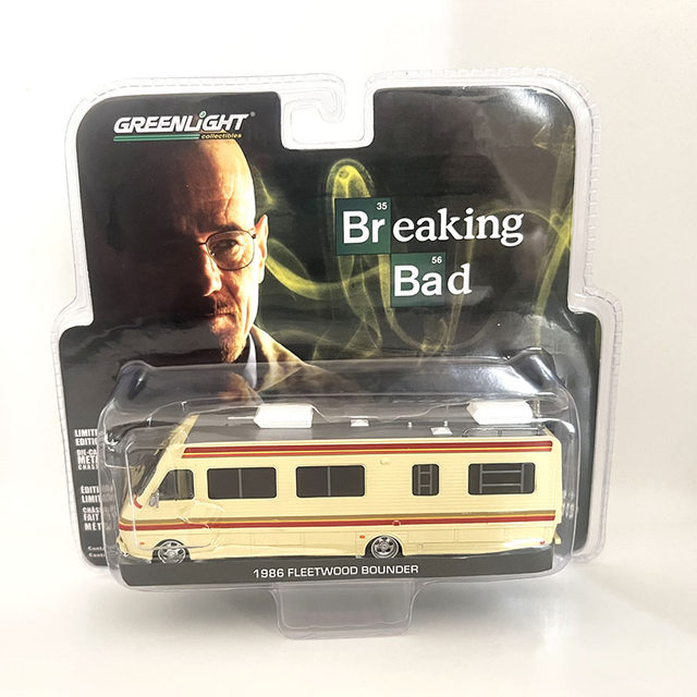 GreenLight Green Light 1:64 1986 Fleetwood Bou Breaking Bad Bus RV Camper