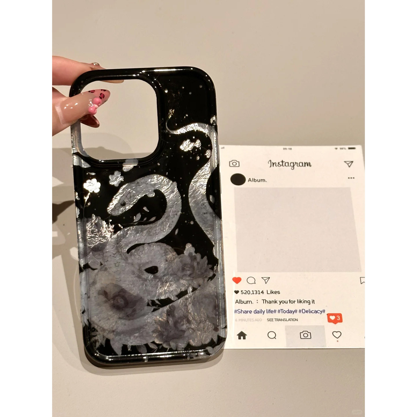 Polka dot black snake suitable for Apple 15promax mobile phone case ...