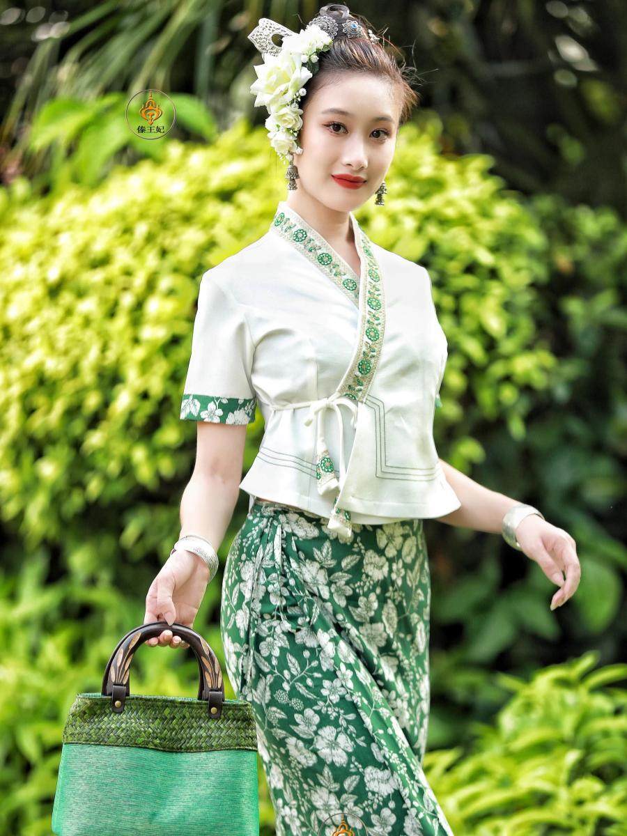 New Dai clothing women's Xishuangbanna traditional improved spring and ...