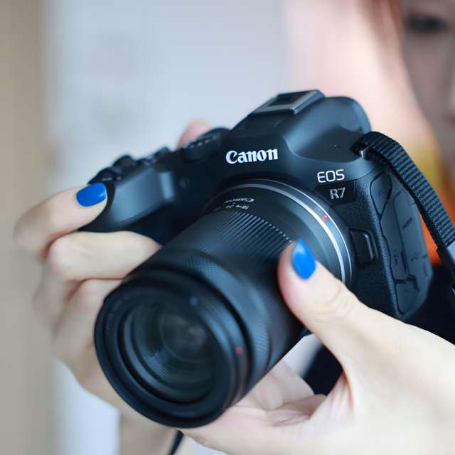 Canon/Canon R7 half-frame mirrorless camera flip-screen WIFI selfie ...