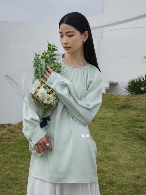 Autumn age-reducing Korean breathable and mature tinsel top 2119 gentle ...