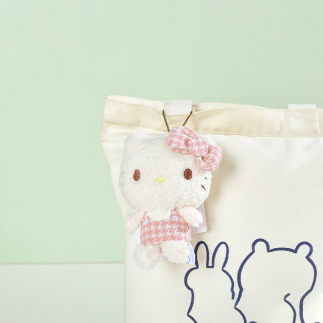 Japanese hellokitty genuine sweet plaid Hello Kitty kt cat doll doll ...