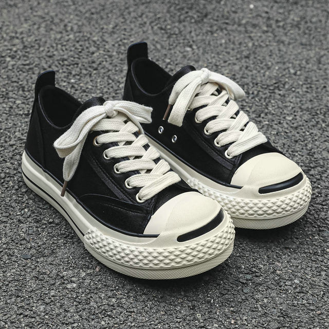 Skateboard shoes men's shoes niche smiley shoes personalized original ...
