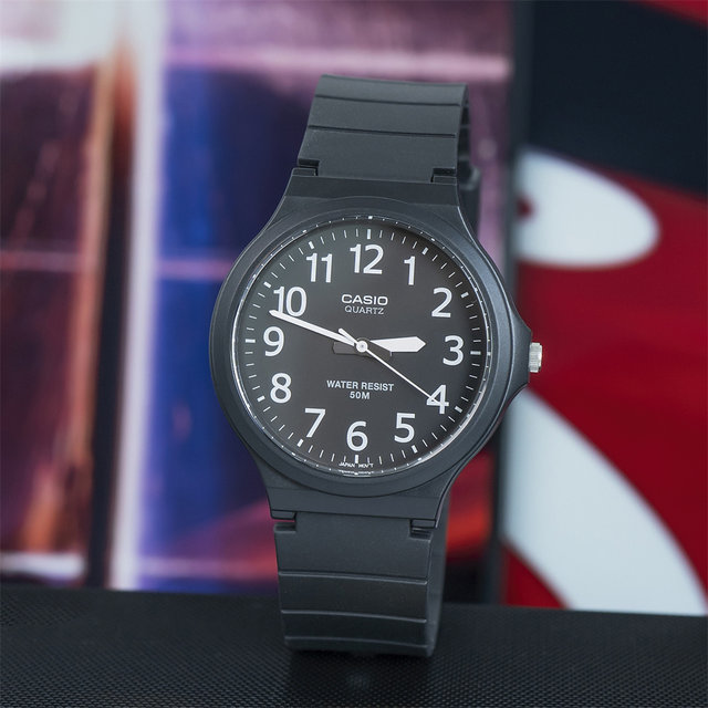 CASIO Casio small black watch classic simple student couple large dial ...