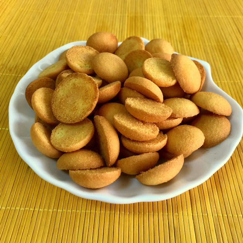 Apricot Biscuits - 5 Pounds Bulk Box Egg Round Biscuits - Childhood ...