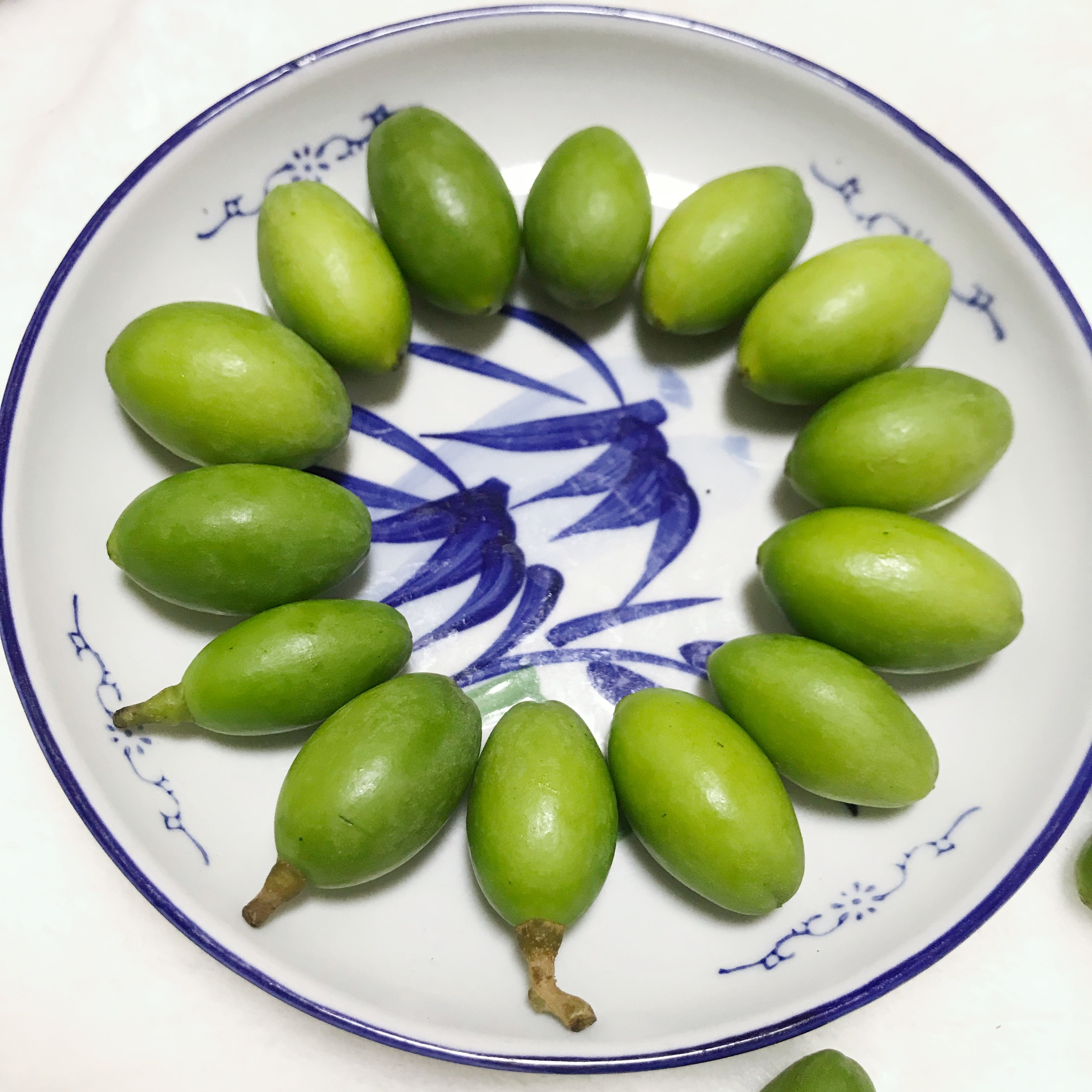 Chaoshan Olives - Fresh Green Olives 500g - Guangdong Province