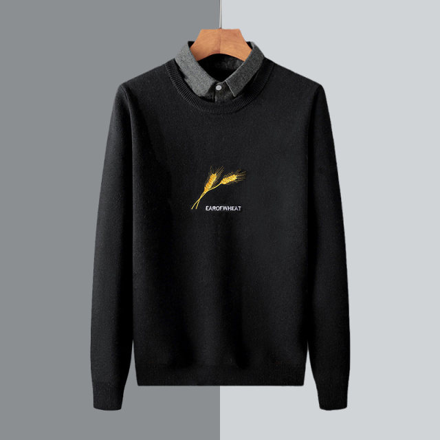 2020 autumn and winter new men's round neck embroidery vacation two ...