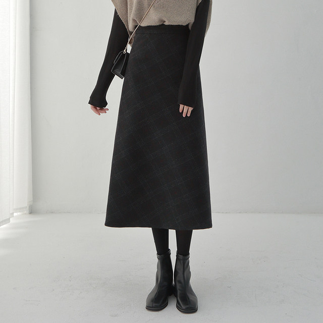 Wool wool skirt women's winter 2024 new high -waisted A -shaped checkered skirt temperament is ...