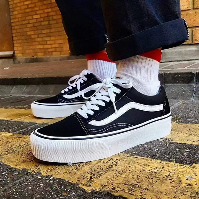 VANS oldskool thick-soled low-top classic black and white platform ...
