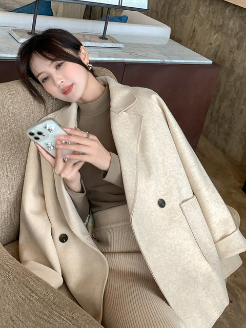 High-end cashmere coat for women in autumn and winter 2025 new Hepburn ...