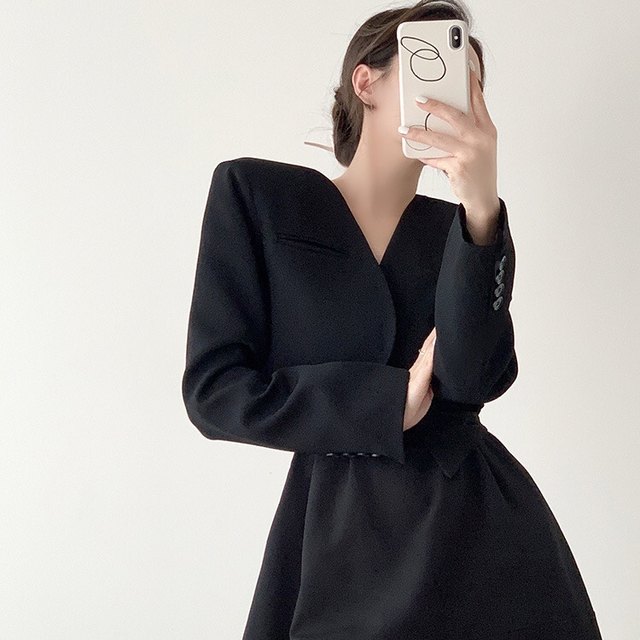 Short round neck suit jacket for women in spring and autumn niche ...