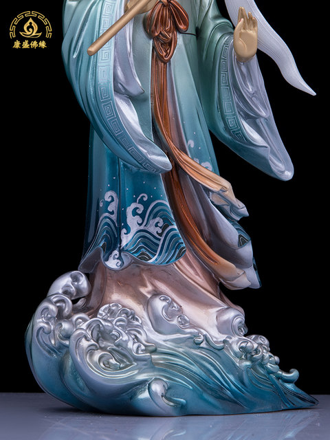 The statue of the god of Lu Dongbin Miaodao Tianzun Pure Copper Holy ...